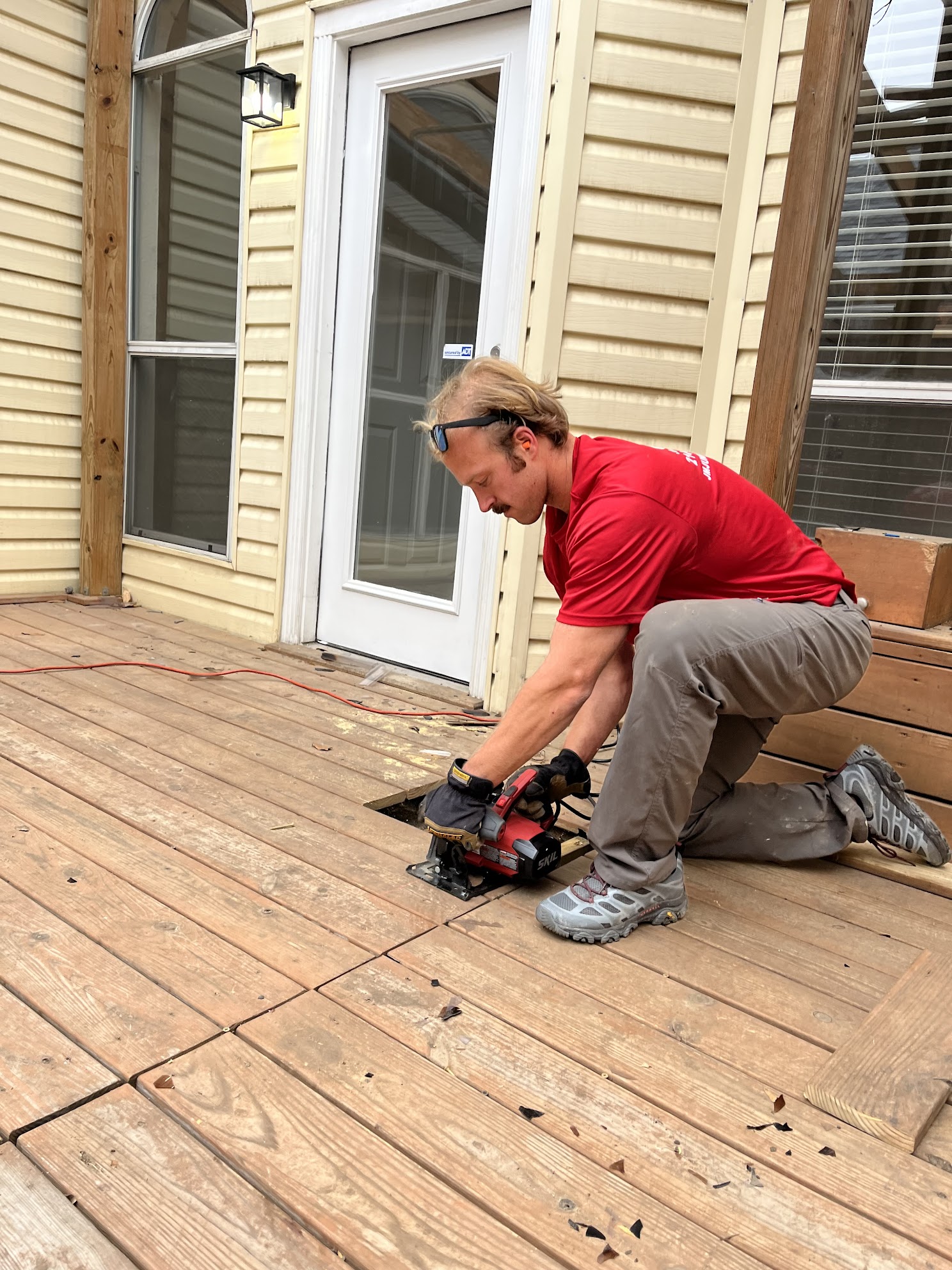 Deck Demolition and Removal in Dallas, TX | JM Junk Removers